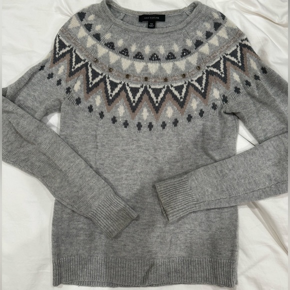 Ann Taylor | Sweaters | Vintage Ann Taylor Light Grey Pattern Wool ...